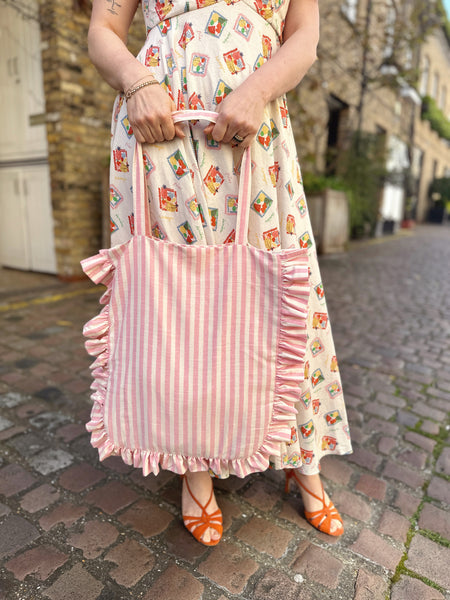 BHL Draft It Yourself - Ruffle Bag – By Hand London